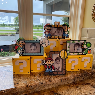 Yoshi Picture Frame Yoshi From Mario Brothers, 8bit Picture Frame ...