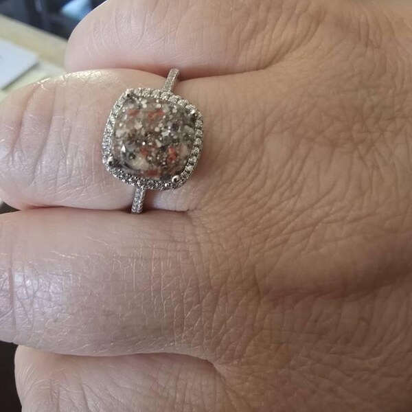 Cremation Keepsake Ring - Stainless Steel, Silver or Ceramic Ashes Ring ...