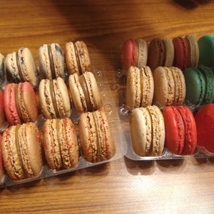 Basketball French Macarons 6 12 or 24 Choose Your Flavors - Etsy