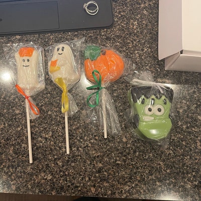 One Dozen Alien Head Chocolate Lollipops - Etsy