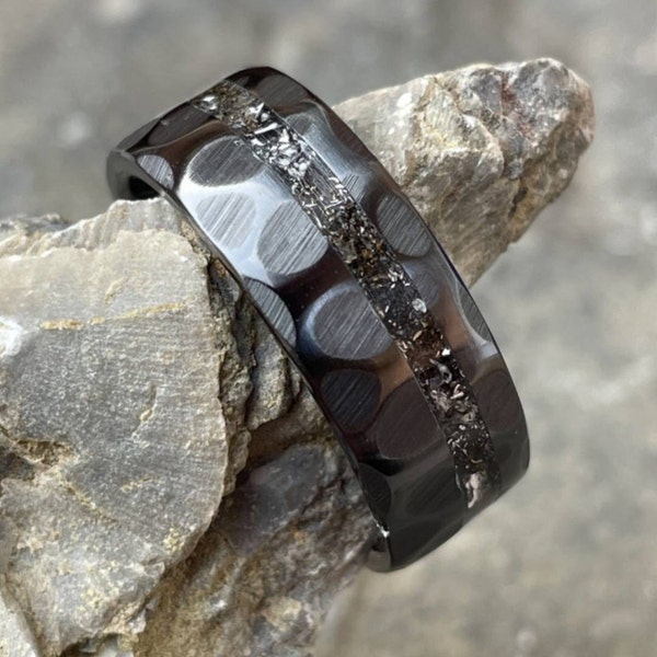 Cremation Inlay Hammered Tungsten Ring – Custom 8mm Tungsten Memorial ...
