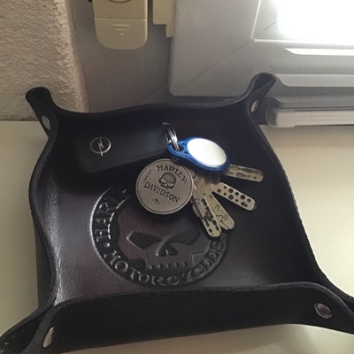 Handmade Leather Keychain ,key Case, Leather Pouch, Embossed ...