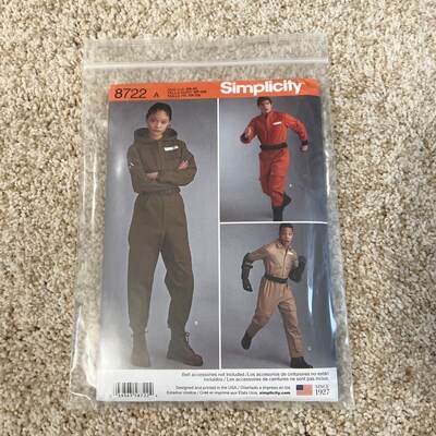 Unisex Jumpsuit Uniform Cosplay Simplicity 8722 R11597 A Sewing Pattern ...