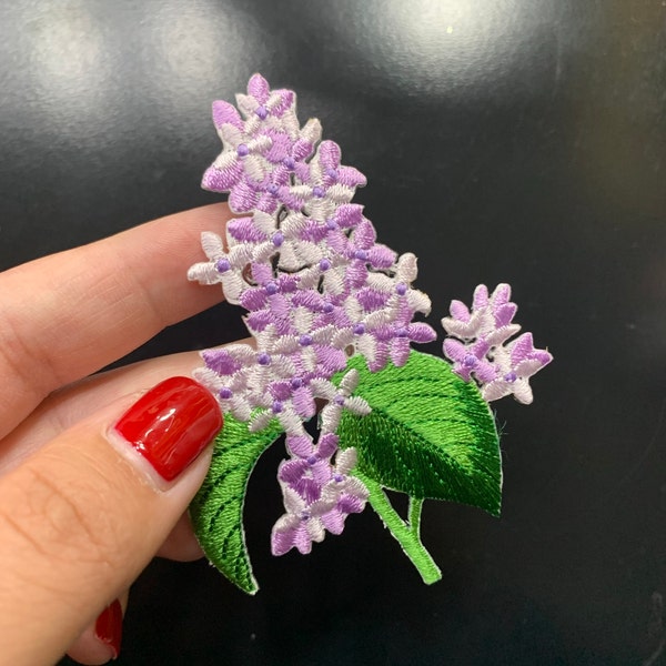 Lilac Flowers - Gardening/spring/bunch/natural - Iron on Applique ...