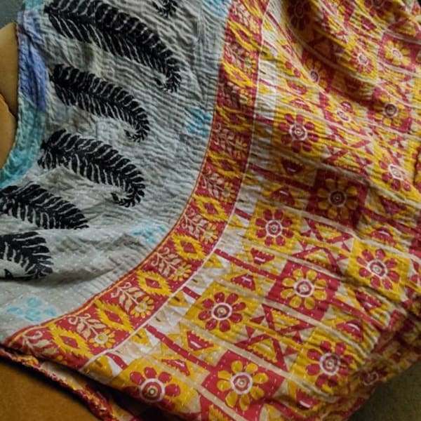 Wholesale Lot Vintage Kantha Quilt, Sari Coverlet, Sundance Kantha ...