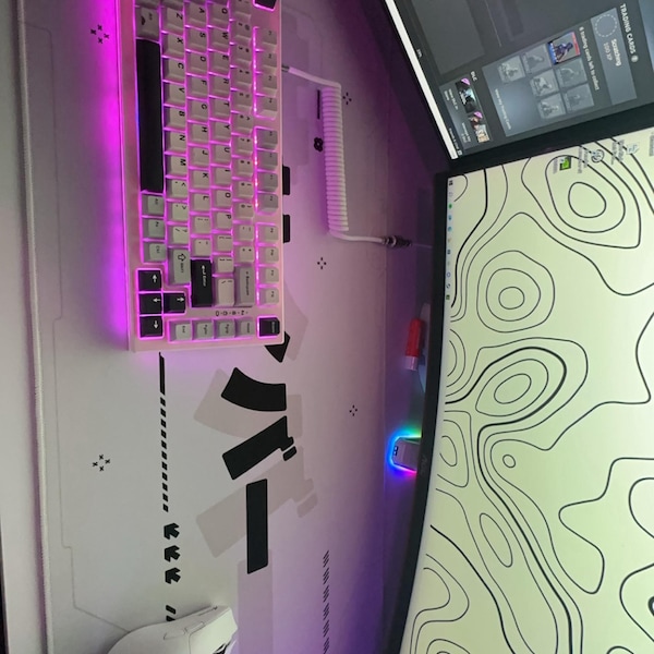 Techsource Mousepad - Cyber White | 900x400/800x300 | Stitched Edges | Nonslip Rubber Base ...