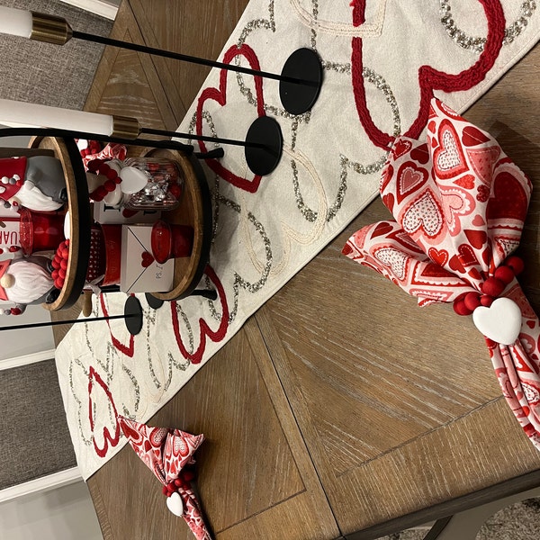 15 Cardinals in Snow and Red Velvet Tree Topper Bow, With Four 6' Tails ...