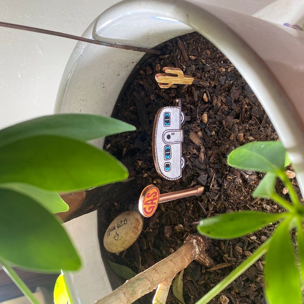 Alien Vs. Predator Fancy Plants Diorama Kit - Etsy