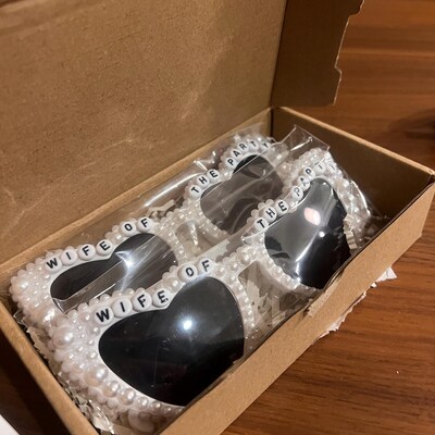 Handmade Collectible Shell Wine Glasses, Beach Anniversary Wedding Wine ...