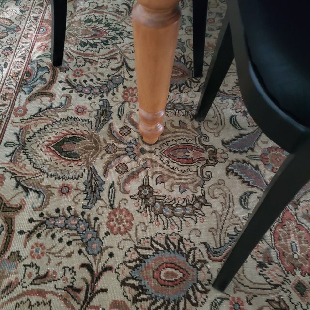 Hand Made Turkish Carpets and Kilims by RugsDesign on Etsy