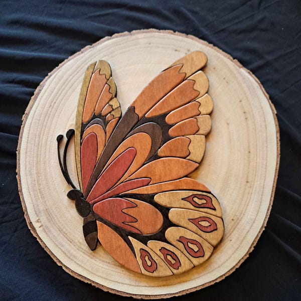 Butterfly Intarsia Pattern With Detailed Wings, King Butterfly ...
