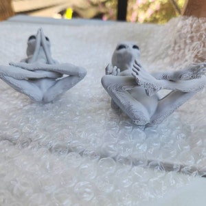 NEW Meditating Alien Burmese Pose - Etsy