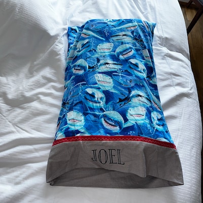 Custom Pillowcase / Personalized Pillowcase - Etsy