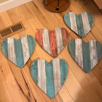 14x14 Reclaimed Wood Heart Shaped Pallet, Salvaged Rough Sawn Timber ...