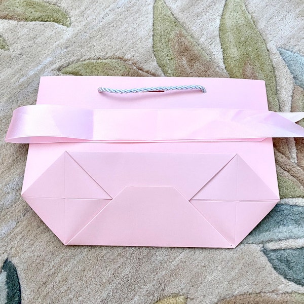 Elegant 9x7x3.5 Inch Hot Pink Gift Box With 1.5" Wide Ribbon - Gift ...