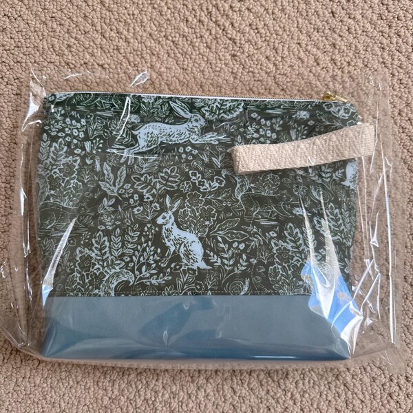 Tula Pink- Coin Purse, Gift for Friend, Small Zipper Bag, Zipper Bag ...