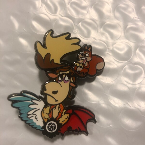 Yin and Yang Hard Enamel Pin, HTTYD, Nightfurry and Lightfurry, Gold ...