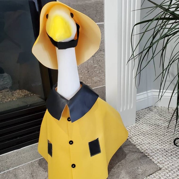 Goose Outfit -yellow Raincoat Porch Goose Outfit - Fits 23 to 25 Inch ...