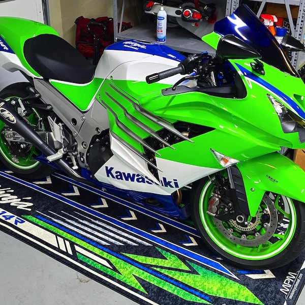 Garage Mat Design for Ride the Style, Feel the Vibe Motorcycle Mat ...