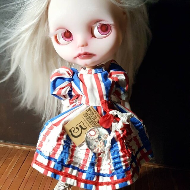 The Original Blythe Doll Shop loved their purchase from TheBearishCrafter