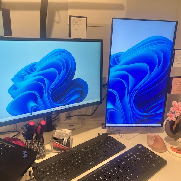 Clip-on Monitor Note Holder: Sticky and Plain Paper Note Display System ...