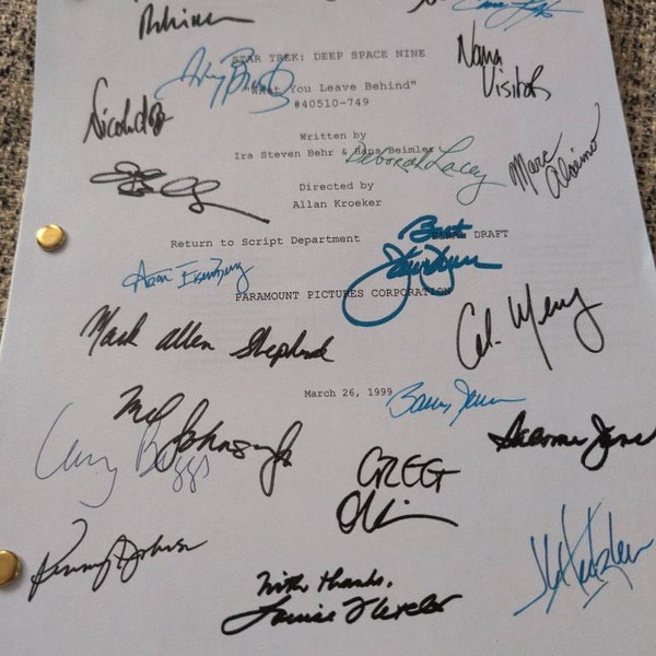 The Rockford Files Pilot Episode Script Autographed: James Garner - Etsy