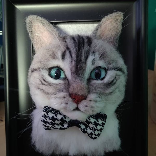 Custom Cat Portrait Sculpture in Frame; Needle Felted Cat; Realistic ...