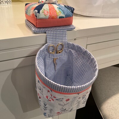 SEW SASSY Thread Catcher Sewing Pattern, Pincushion Scrap Bag, Tutorial ...