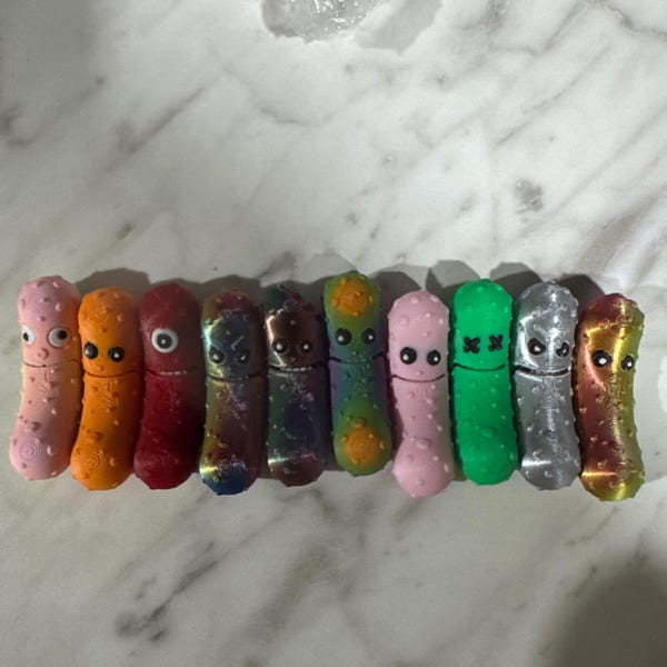 Pedro the Tickle Pickle: 3D Printed Fidget Keychain With Sombrero - Etsy