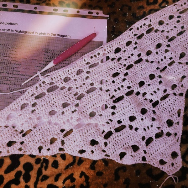 Lost Souls Crochet Pattern, Skull Shawl Crochet Pattern, Crochet Skull ...