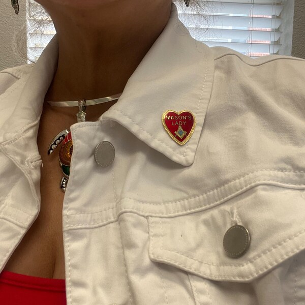 Mason Lady Masonic Pin - Etsy