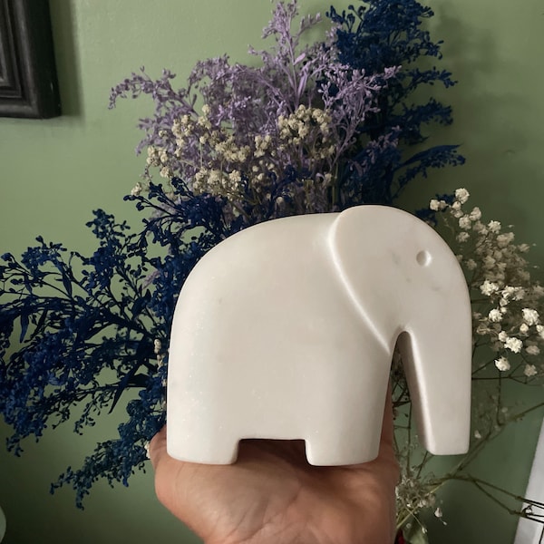 Corner Space White Marble Temple, Edge Temple, Corning Temple, Latest ...