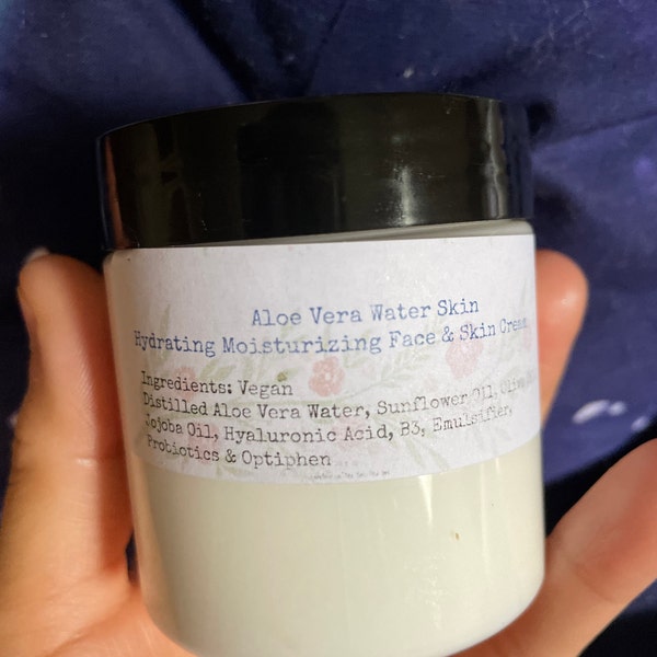 Aloe Vera Skin Hydrating Moisturizing Face & Skin Cream / Signature ...