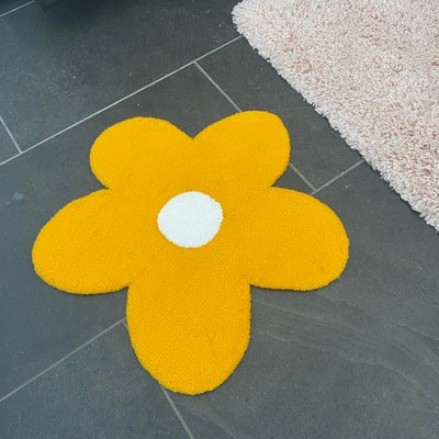 Handmade Tufted Custom Flower Rug. Any Color - Etsy UK