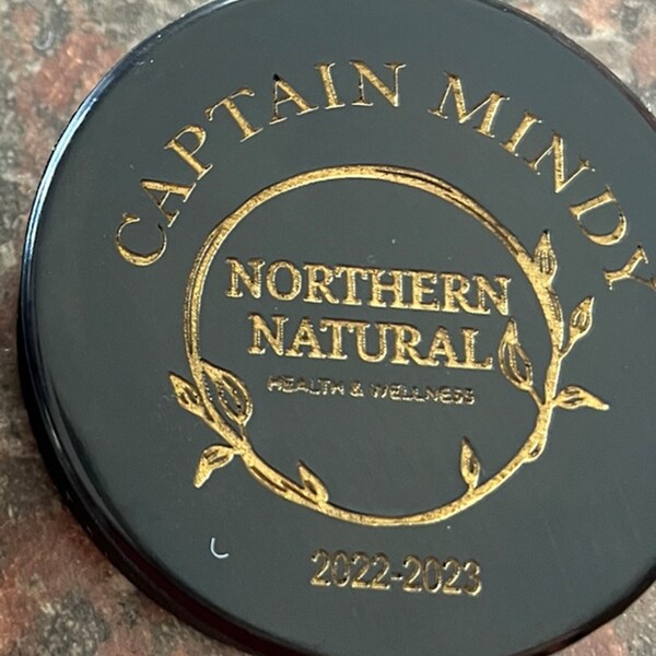 ROSTER HOCKEY PUCKS - Customized Collectors Pucks, Personalized Team ...