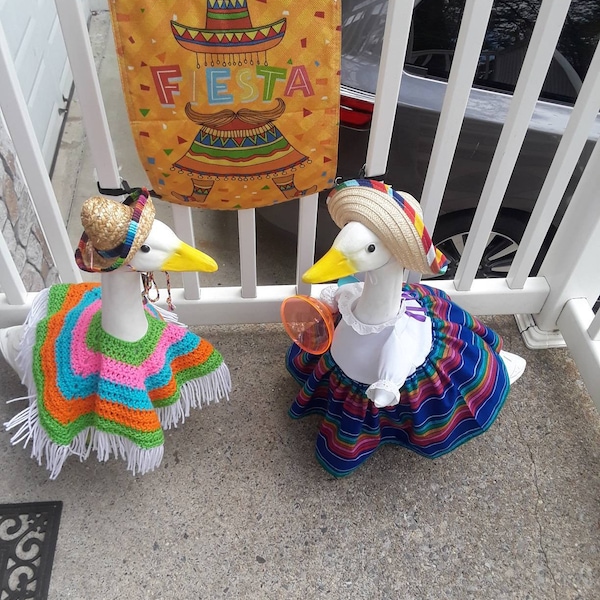 Mexican Poncho Striped and Sombrero Goose Geese Outfit Crochet Lawn ...
