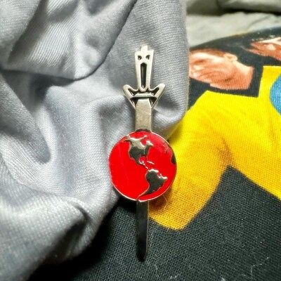 Star Trek Klingon Silver Tri Foil Logo Large Pin TNG Cosplay Uniform ...