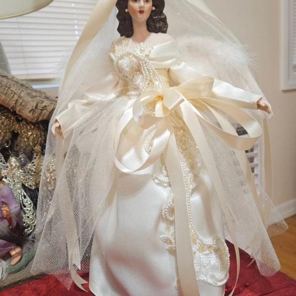 Treetopper Angel With 10 Commandments on Gown, Angel Tree Topper ...