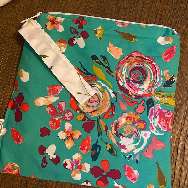 Wet Bag in Stacked Books Fabric - 7 Sizes to Choose From XS to Hanging ...