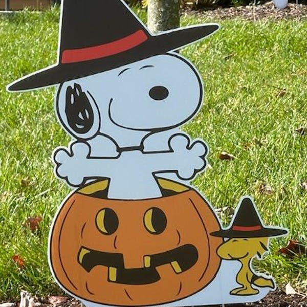 Lucy and Linus Halloween Yard Sign, Snoopy Mummy Halloween Yard Sign ...