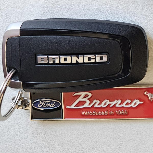 Buick Wildcat Emblem Metal Keychain- 51 - Etsy