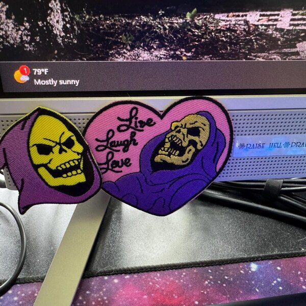 KAWS Embroidered Iron on and Sew on Patches, Custom KAWS Applique for ...