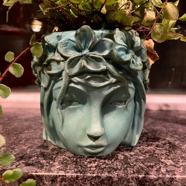 City in the Hands, Concrete Home Decor, Moss Planter, Metropolis ...