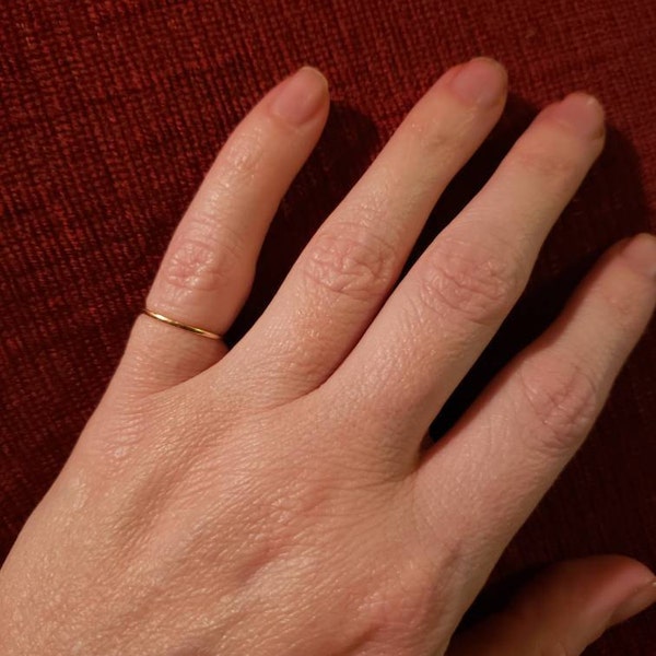 SALE 10k 14k Solid Gold Ladies Rings - 1mm Gold Bands - Gold Pinky Ring ...