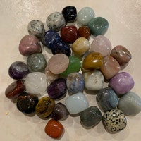 Premium One Pound Crystal Crystals Medium Tumbled Stones Beautiful Mix ...