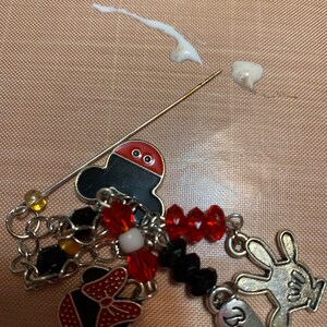 Beaded Glue Pin - Pink Wood - Etsy