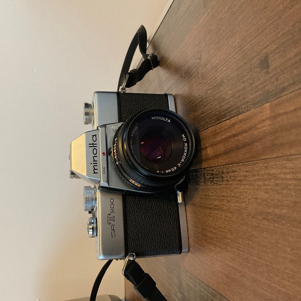 Rolleiflex Sl35mm SLR Manual Film Camera Mint Condition Distagon 35mm 2 ...