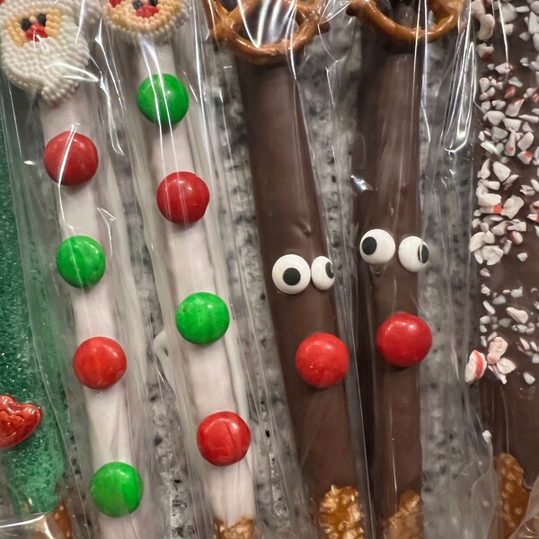 Christmas Favors. Chocolate Covered Pretzels dozen Teacher Favors ...