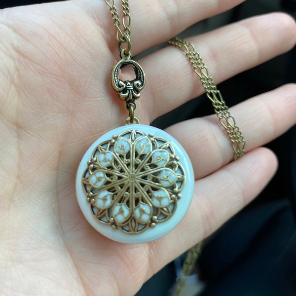 Vintage Style Locket Necklace/mandala/anniversary/bridesmaid Gift ...