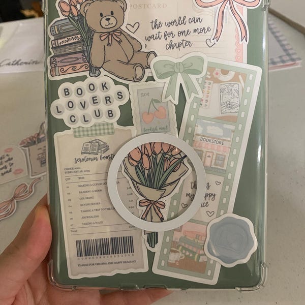 Book Stack Vinyl Sticker | Bibliophile | Kindle Girlie | Waterproof | Kindle Stickers | Book ...